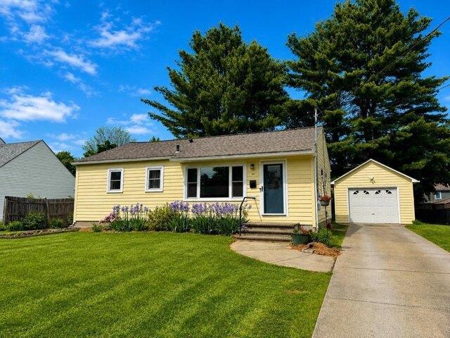 3 bedroom, Essex Junction VT 05452 104760277