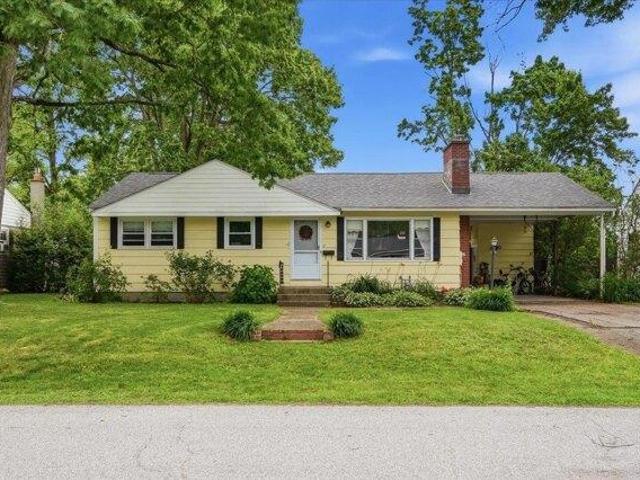 3 bedroom, Essex Junction VT 05452 105159001