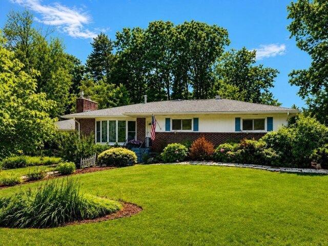3 bedroom, Essex VT 05452 105231576