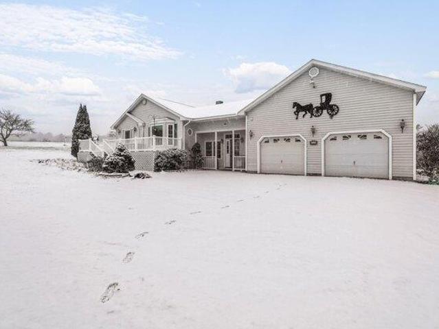 3 bedroom, Etna ME 04434 102342621