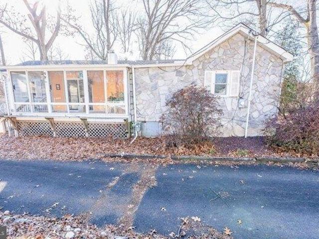 3 bedroom, Ewing NJ 08638 LS101602262