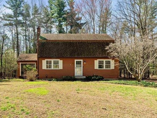 3 bedroom, Exeter NH 03833 LS102285422