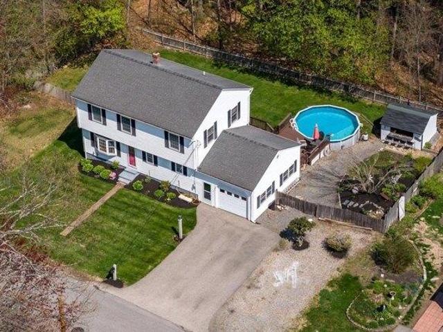3 bedroom, Exeter NH 03833 102315590
