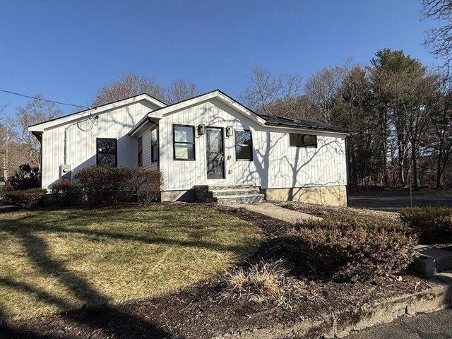 3 bedroom, Foxboro MA 02035 102412644