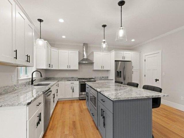3 bedroom, Foxboro MA 02035 102779440