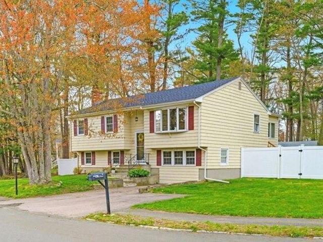 3 bedroom, Foxboro MA 02035 103158598