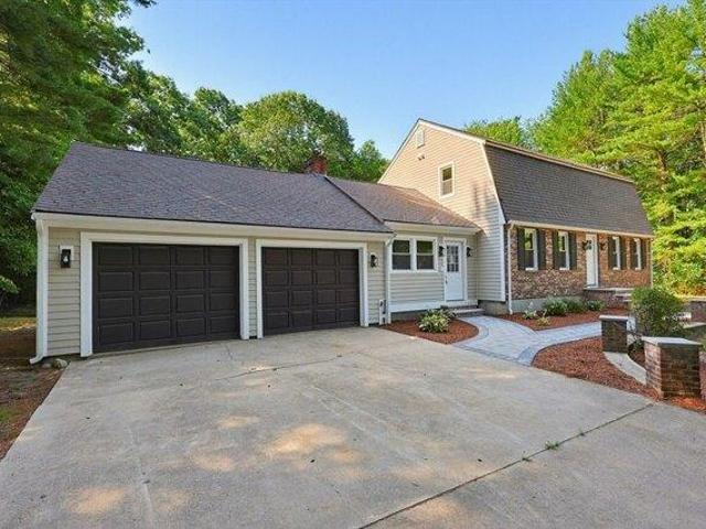 3 bedroom, Foxboro MA 02035 104605312