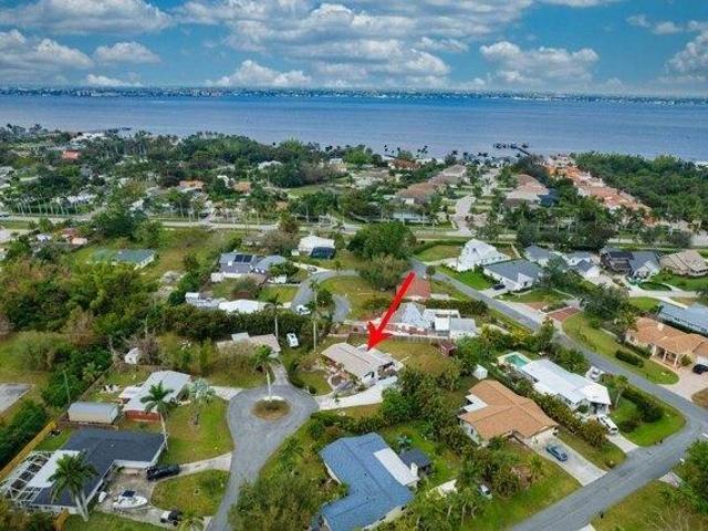 3 bedroom, Fort Myers FL 33919 92316158