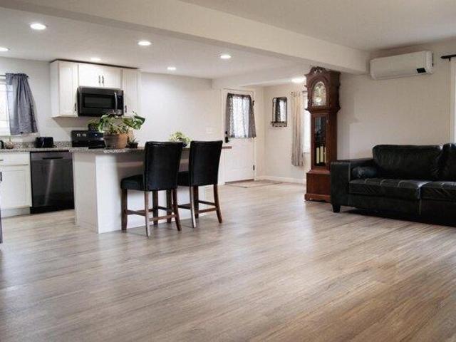 3 bedroom, Fairfield ME 04937 LS102708210