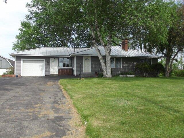 3 bedroom, Fairfield ME 04937 104541234