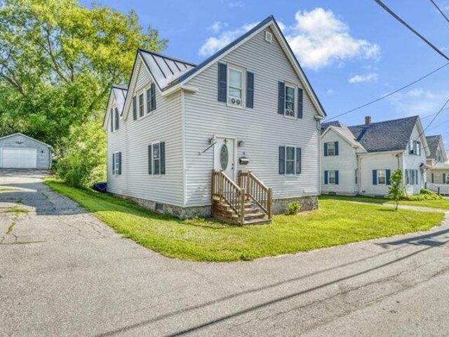 3 bedroom, Fairfield ME 04937 105125929