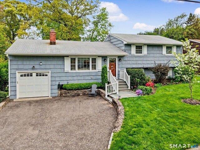 3 bedroom, Fairfield CT 06824 102584052