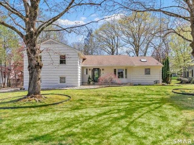 3 bedroom, Fairfield CT 06825 101801038