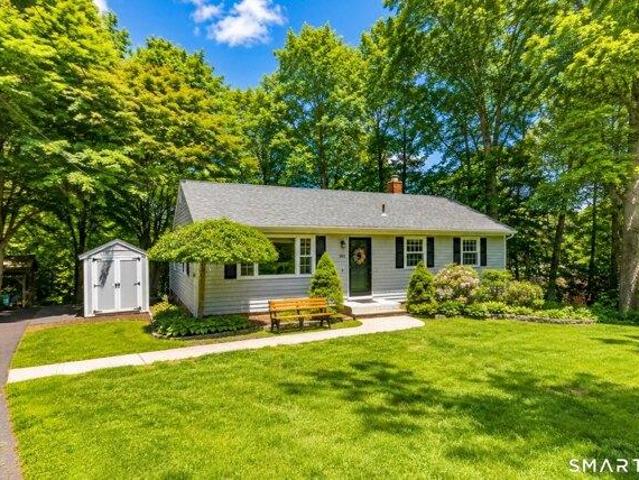 3 bedroom, Fairfield CT 06825 103438998