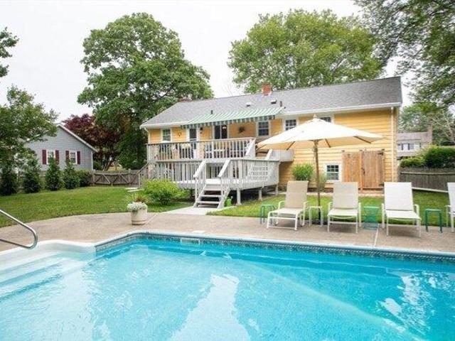 3 bedroom, Fairhaven MA 02719 104237225