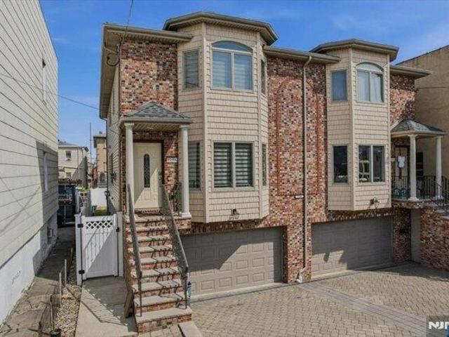 3 bedroom, Fairview NJ 07022 104480851
