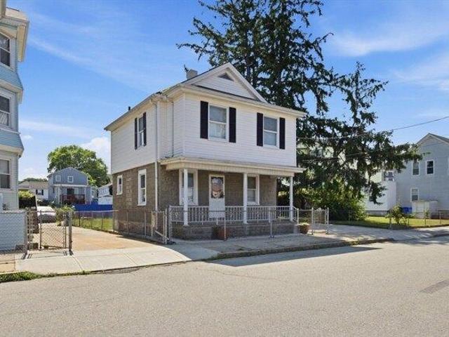 3 bedroom, Fall River MA 02723 104512804