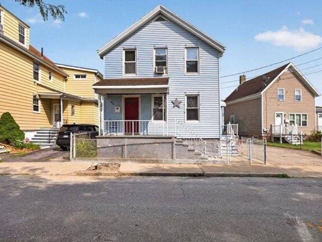 3 bedroom, Fall River MA 02723 105174974