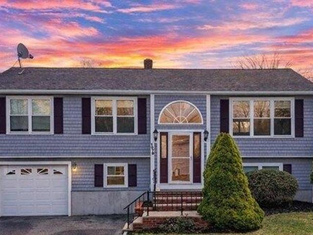 3 bedroom, Fall River MA 02720 102412286