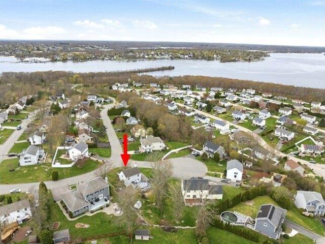 3 bedroom, Fall River MA 02720 102118960