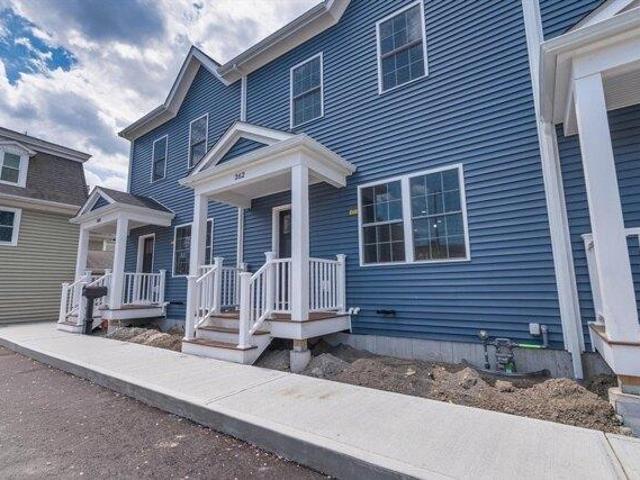 3 bedroom, Fall River MA 02720 104692167