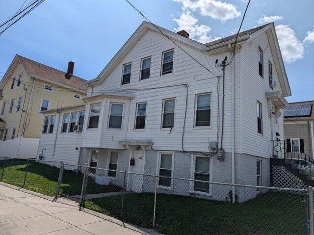 3 bedroom, Fall River MA 02720 104807826