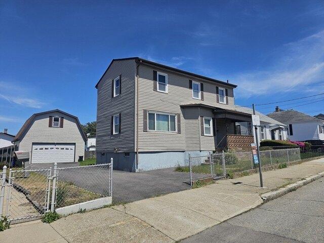 3 bedroom, Fall River MA 02721 102410435