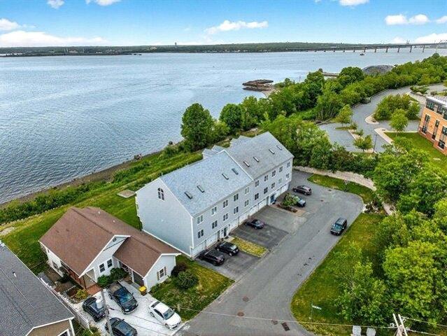 3 bedroom, Fall River MA 02724 104788190