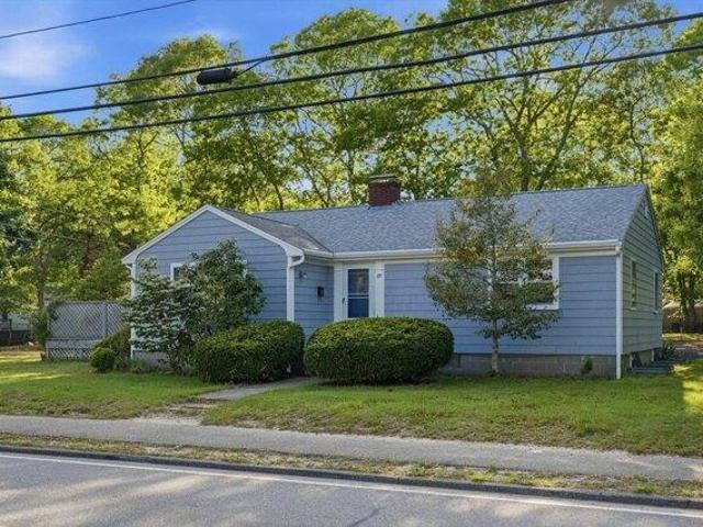 3 bedroom, Falmouth MA 02536 103101485