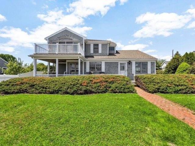 3 bedroom, Falmouth MA 02540 105126815