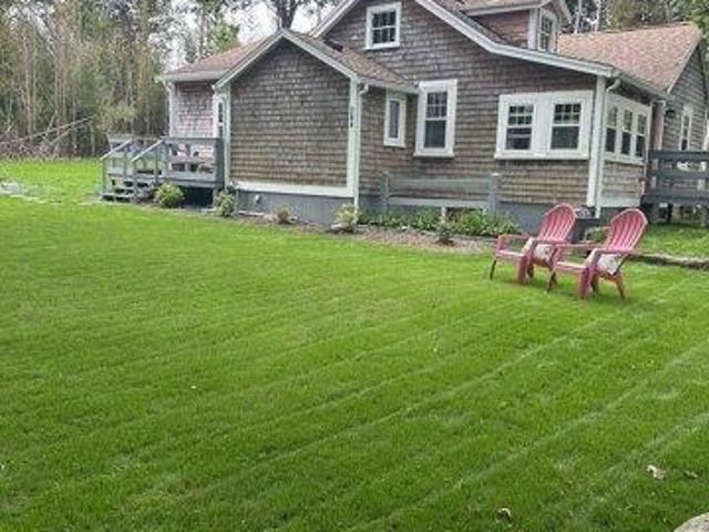 3 bedroom, Falmouth MA 02540 102531515