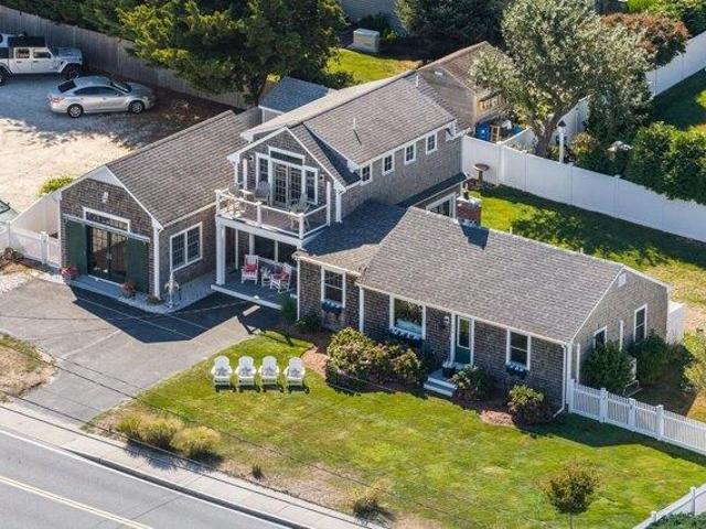3 bedroom, Falmouth MA 02540 LS102158902