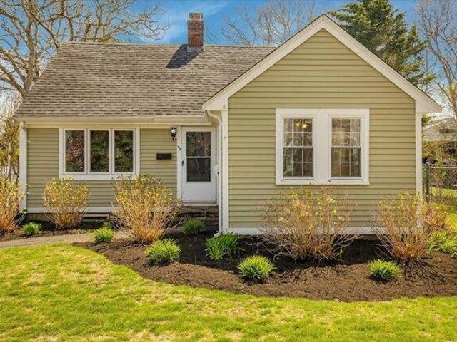 3 bedroom, Falmouth MA 02540 LS102285465