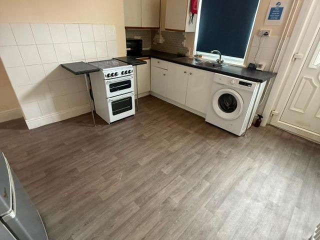 3 Bedroom Family Home | Leeds | Dss Welcome |