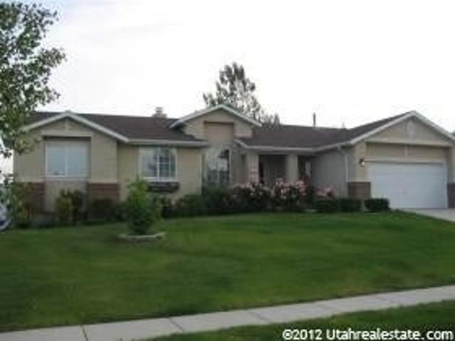 3 Bedroom Family Home Rental wsecure entry