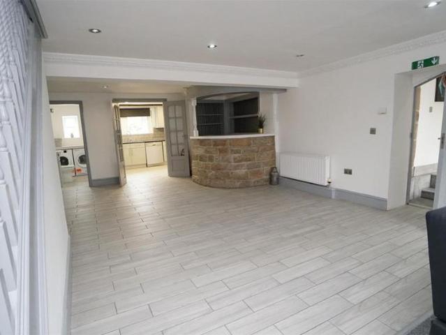 3 bedroom farm house to rent