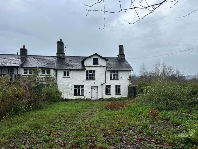 3 Bedroom Farm House Character Property
