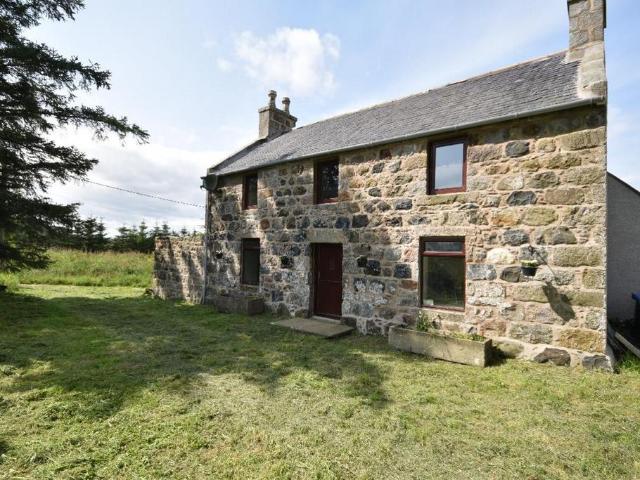 3 bedroom farm house for sale