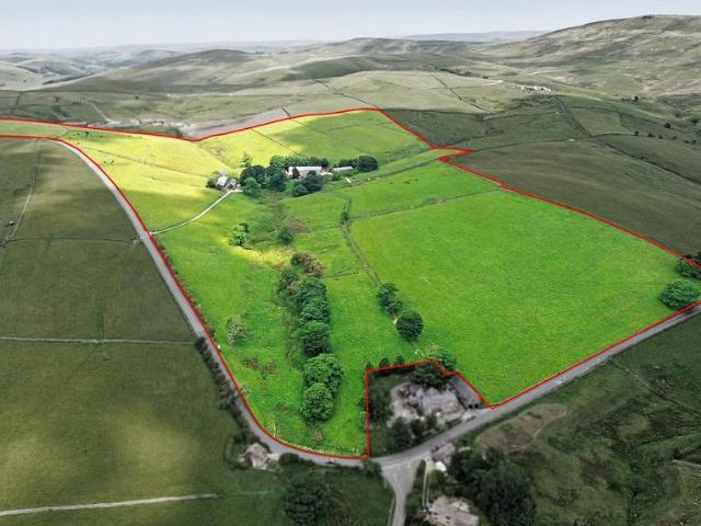 3 bedroom farm house for sale
