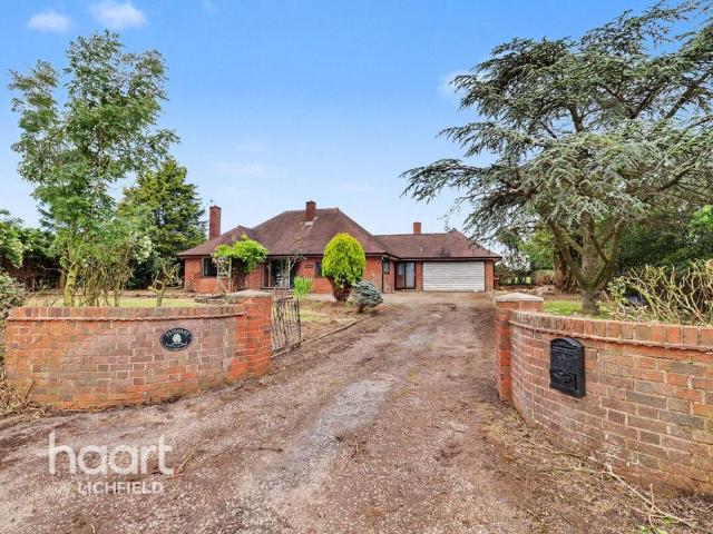 3 bedroom farm house for sale