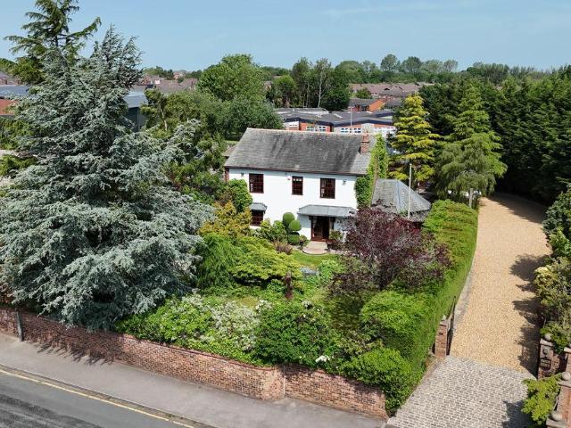 3 bedroom farm house for sale