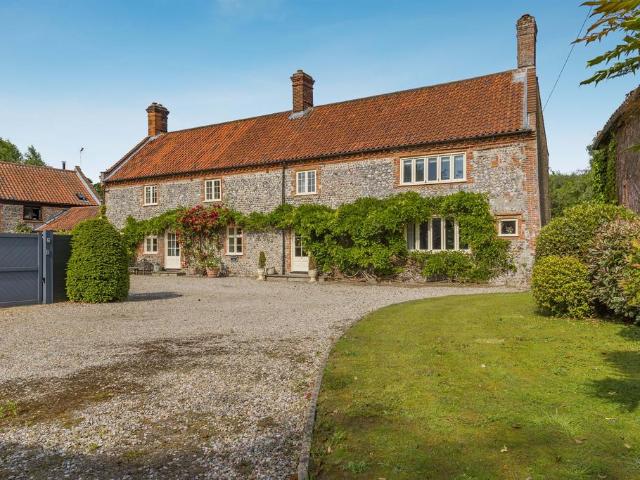 3 bedroom farm house for sale