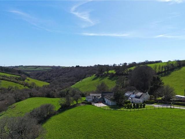 3 bedroom farm house for sale
