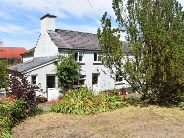 3 bedroom farm house for sale