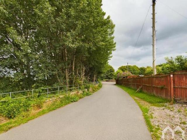 3 Bedroom Farm House For Sale In Walton le dale