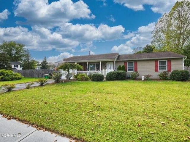 3 bedroom, Farmingdale NJ 07727 LS102561725