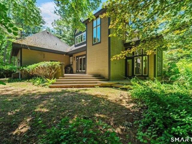 3 bedroom, Farmington CT 06032 104609020