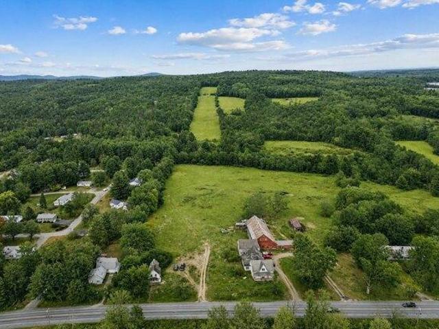 3 bedroom, Farmington ME 04938 104443516