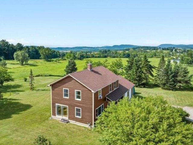 3 bedroom, Ferrisburgh VT 05491 104790107