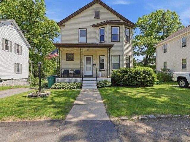 3 bedroom, Fitchburg MA 01420 LS102960636